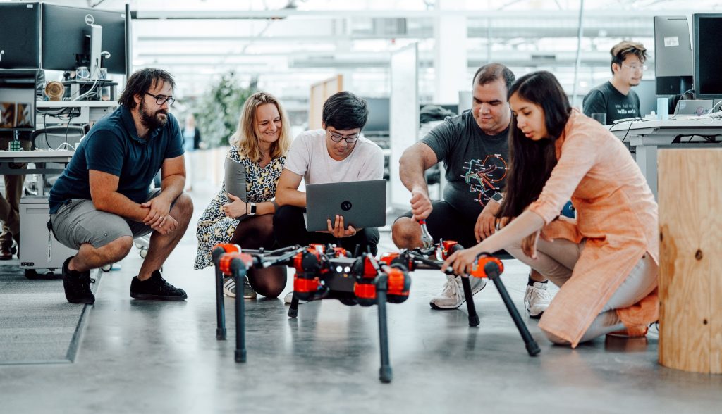 Robotics Lab - Smart EGAT